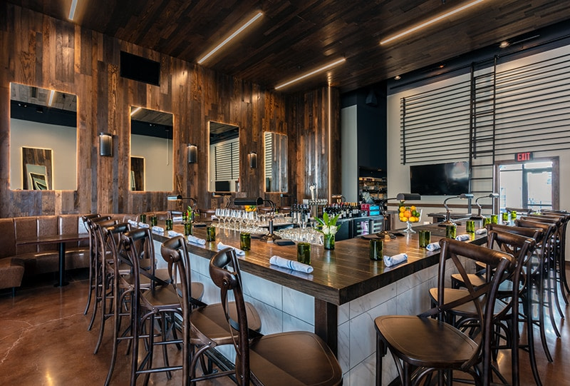 Louie’s Wine Dive – City Construction