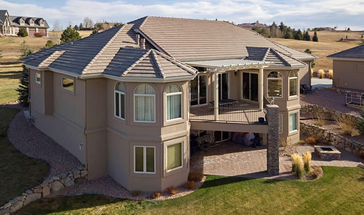 Modern Louvered Pergola Kits | Heartland Pergolas