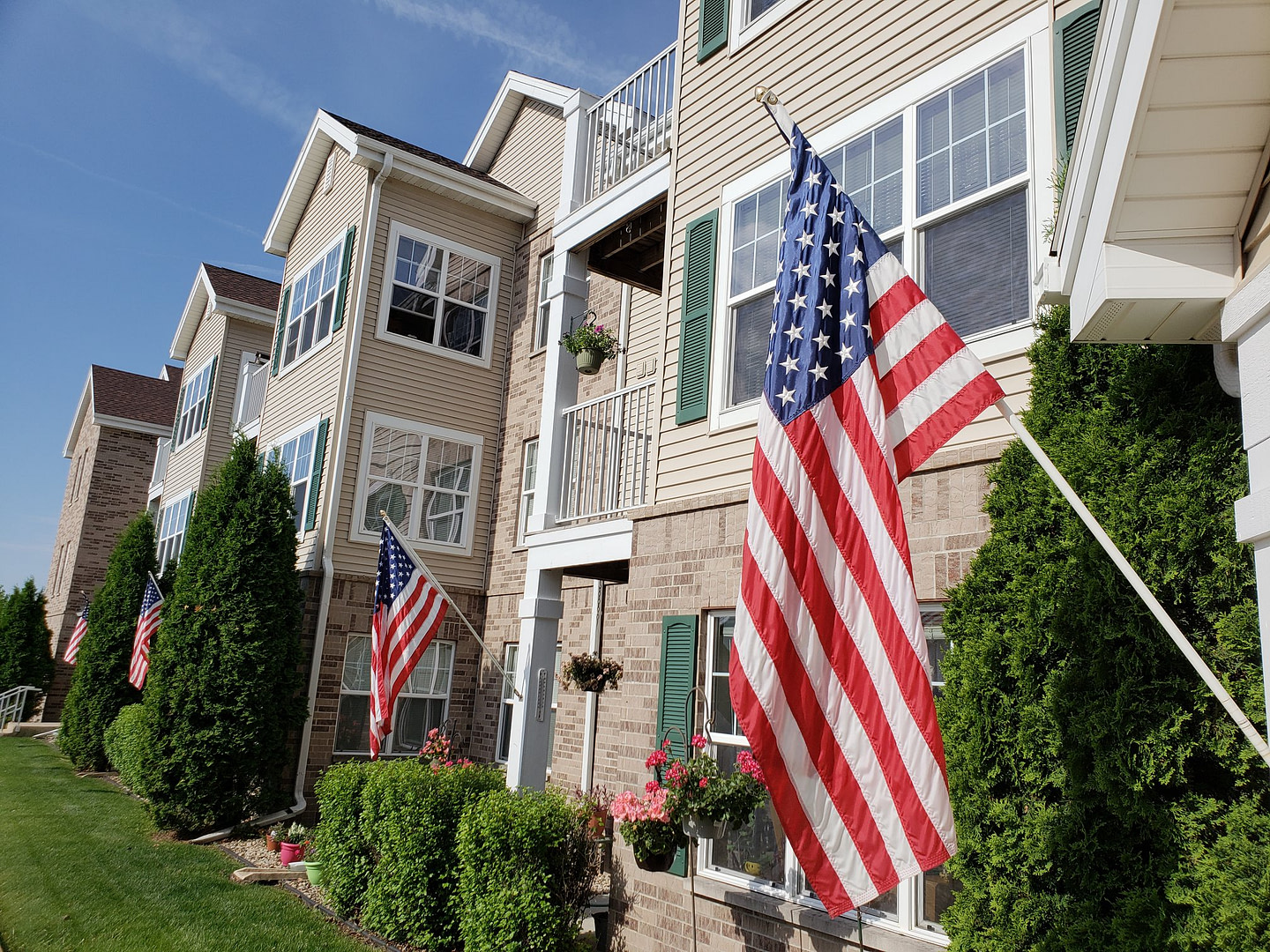 Independent Living in Windsor | Parkside Village