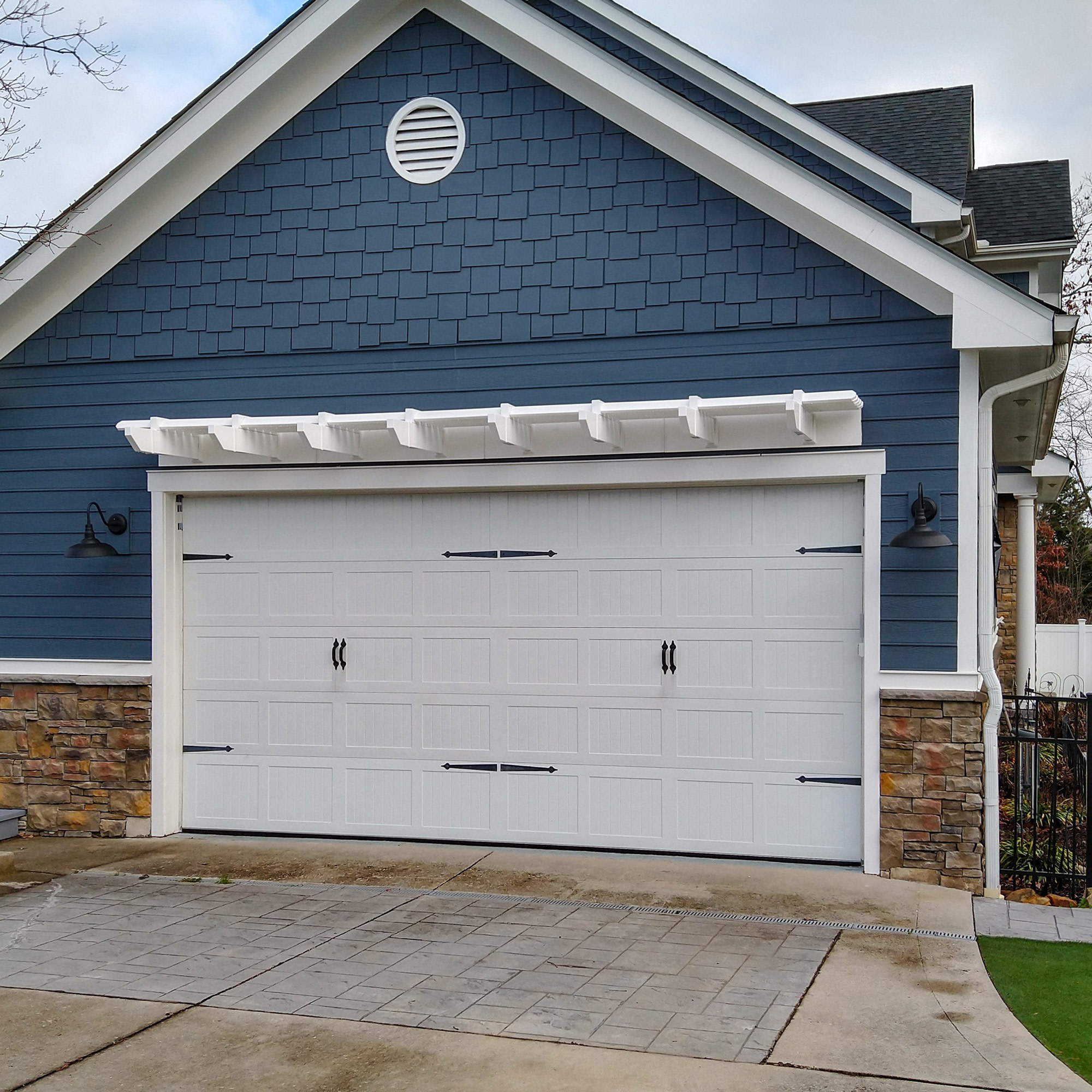 Eyebrow Pergolas & Eyebrow Pergola Kits | Heartland Pergolas