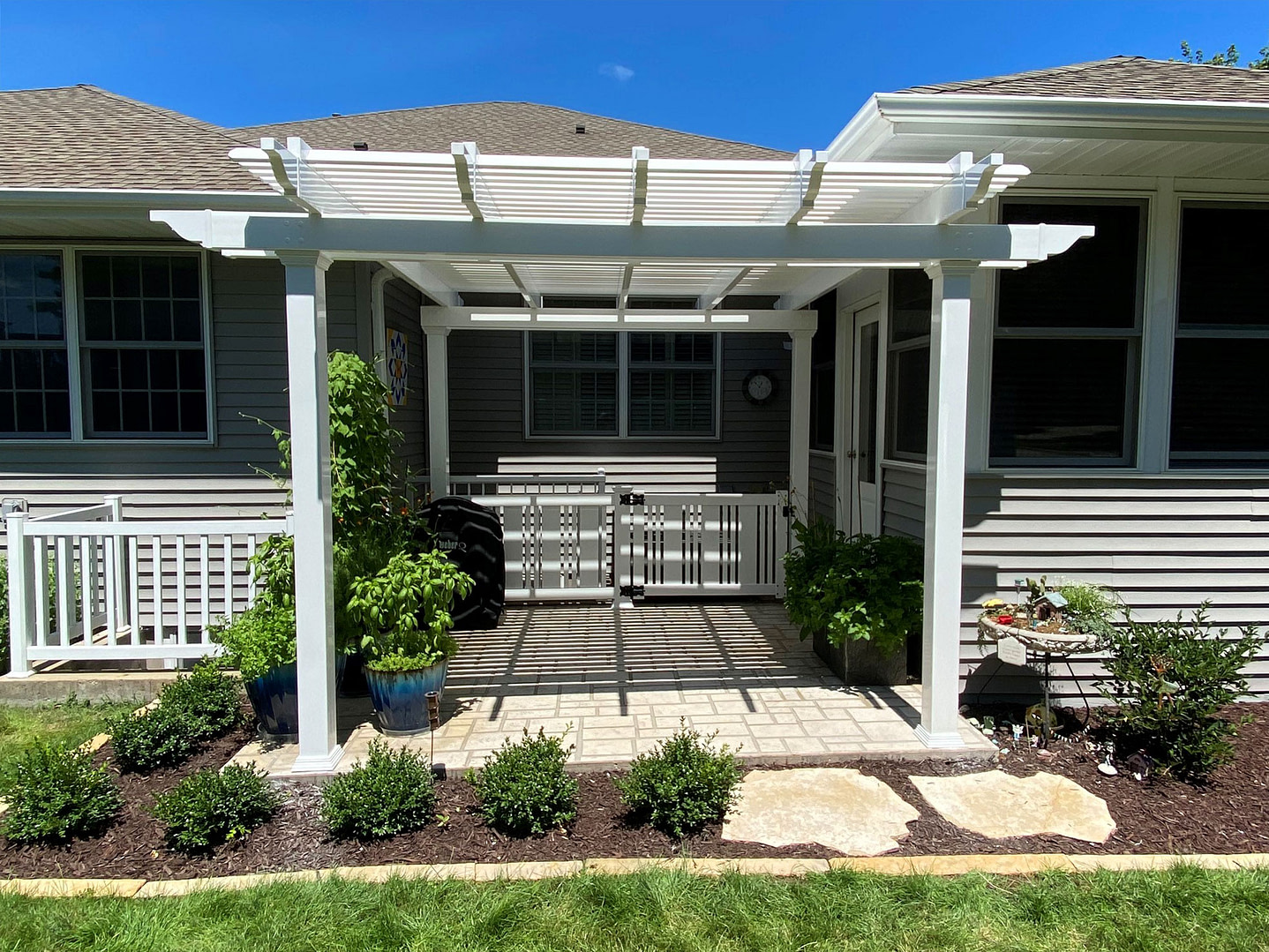 Freestanding Pergola Kits | Heartland Pergolas